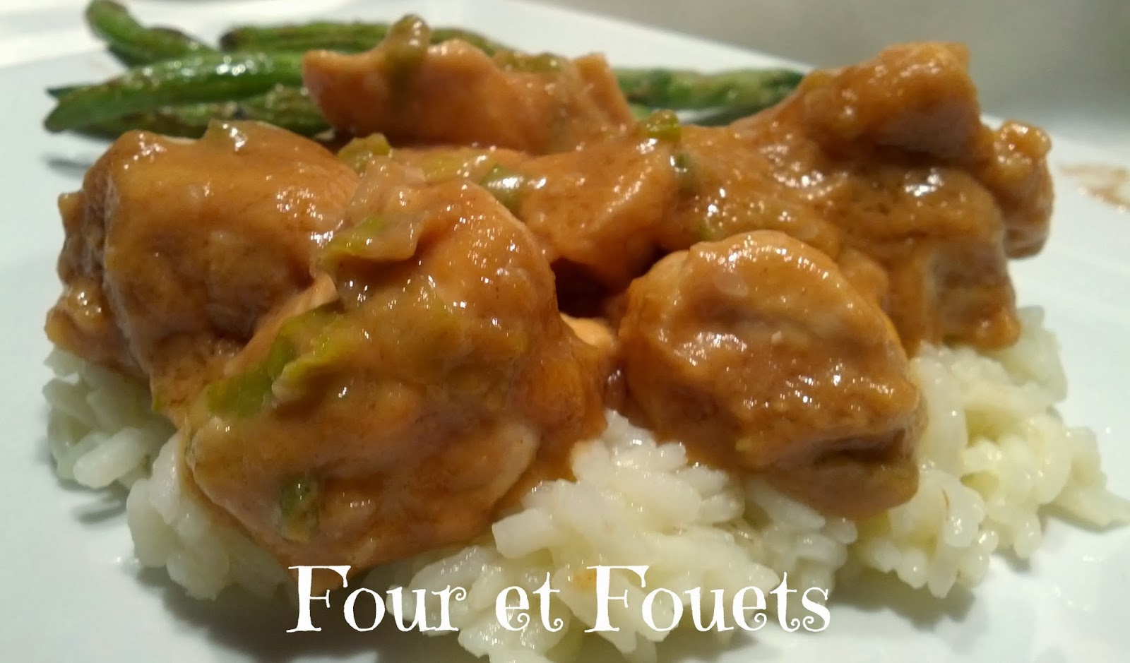 Four et Fouets pour Sara: Poulet aux arachides