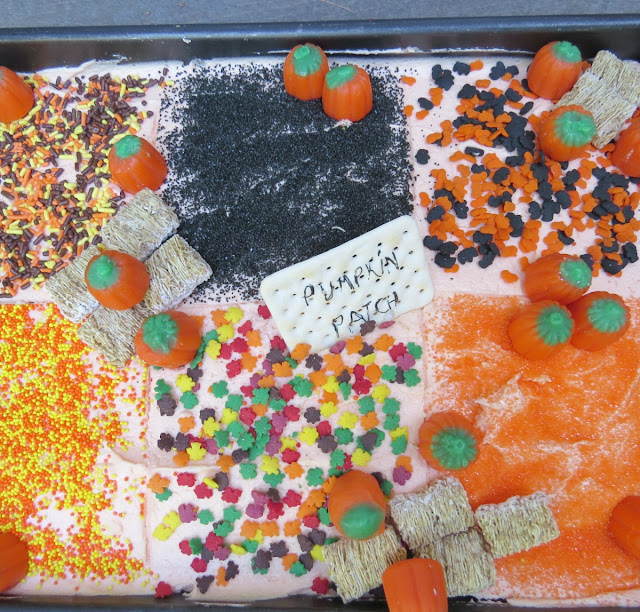 DesignsandEvents: Patchwork Pumpkin Patch Cake