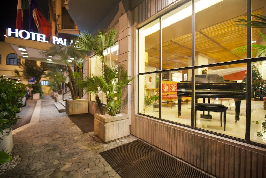 Hotels in Italy: Palace Hotel - Bari
