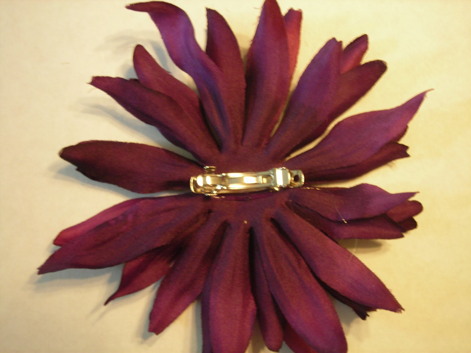 Seven Sisters: Adorable Flower Barrettes