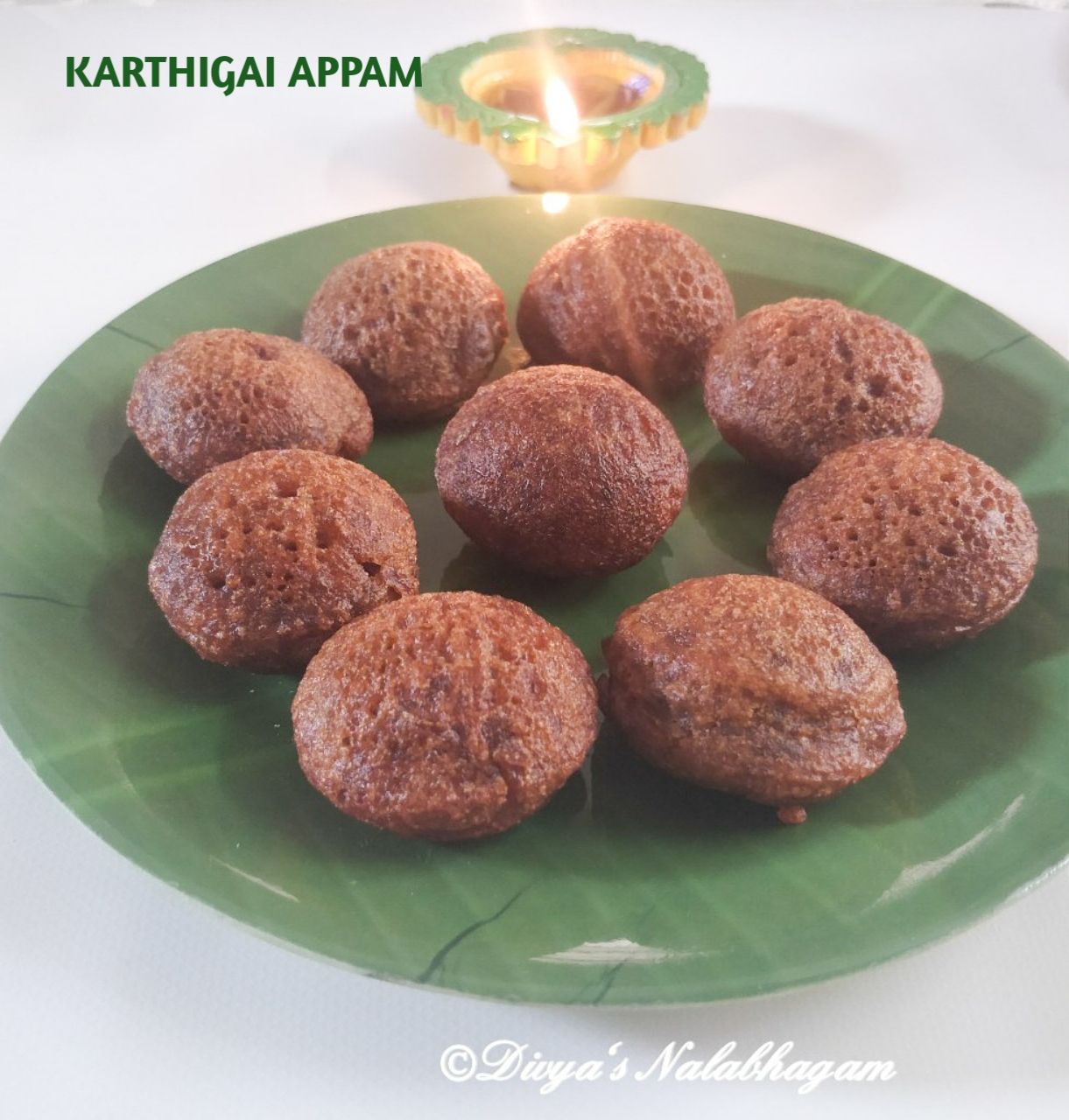 Karthigai Appam | Gothumai Appam | Instant Wheat Appam - Divya's Nalabhagam