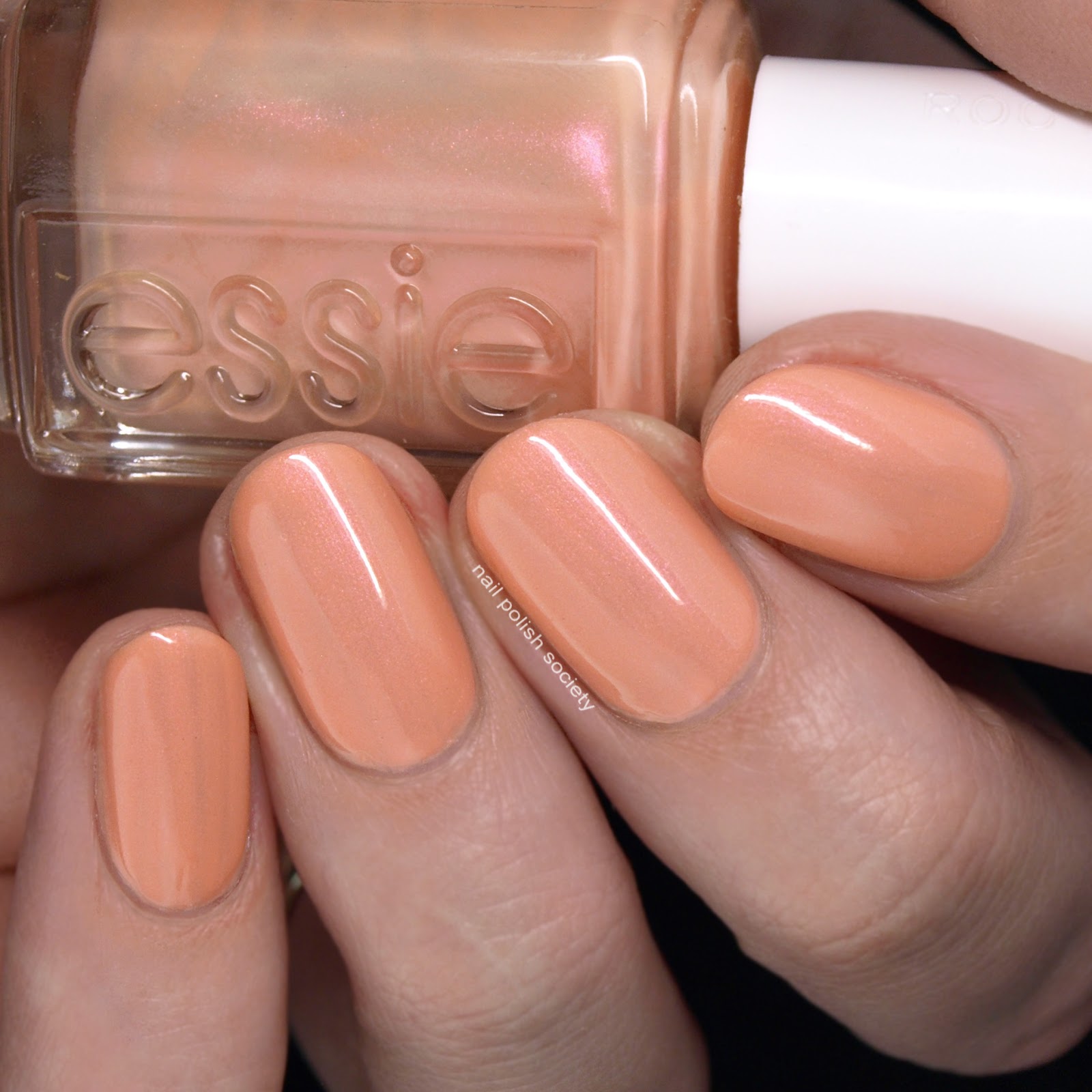 Nail Polish Society: Essie Spring 2019 Collection