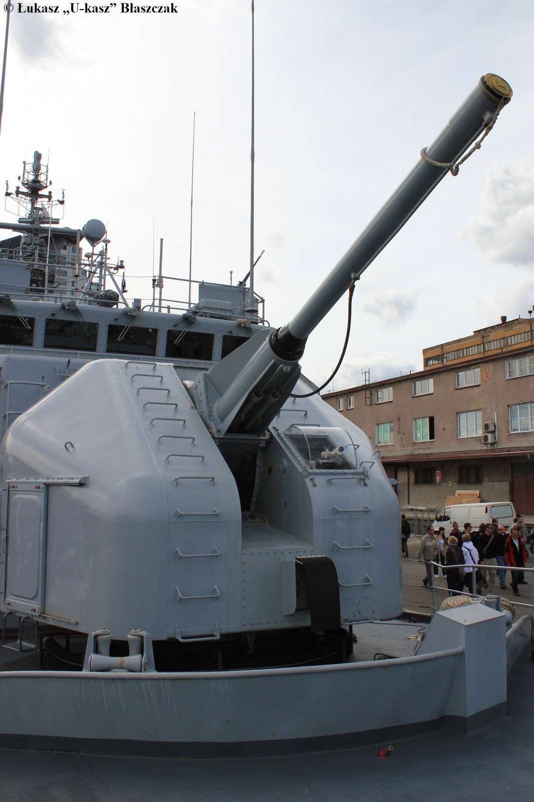 W obiektywie shipspottera czyli z migawką nad portową sadzawką: Z cyklu ...