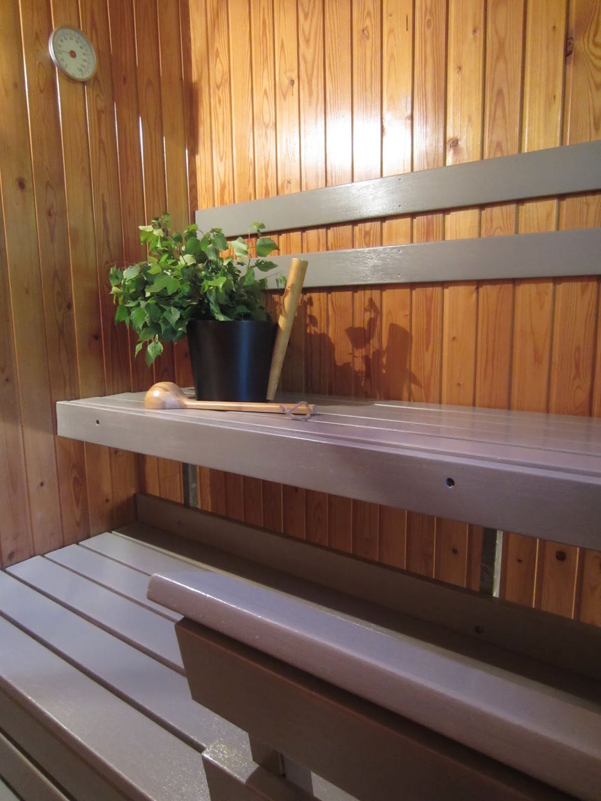 Saunan uudistaminen Satu Saunavahalla ~ Tee-se-itse-naisen sisustusblogi