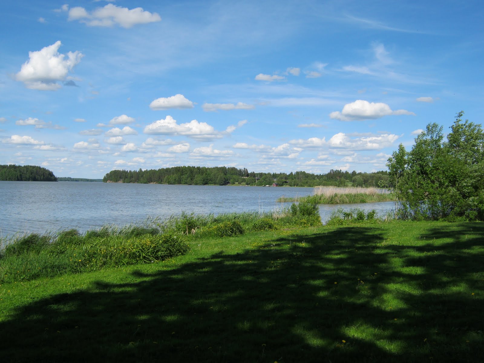 Our Finnish Adventure: Lake at Tuusula / Jezero v Tuusule