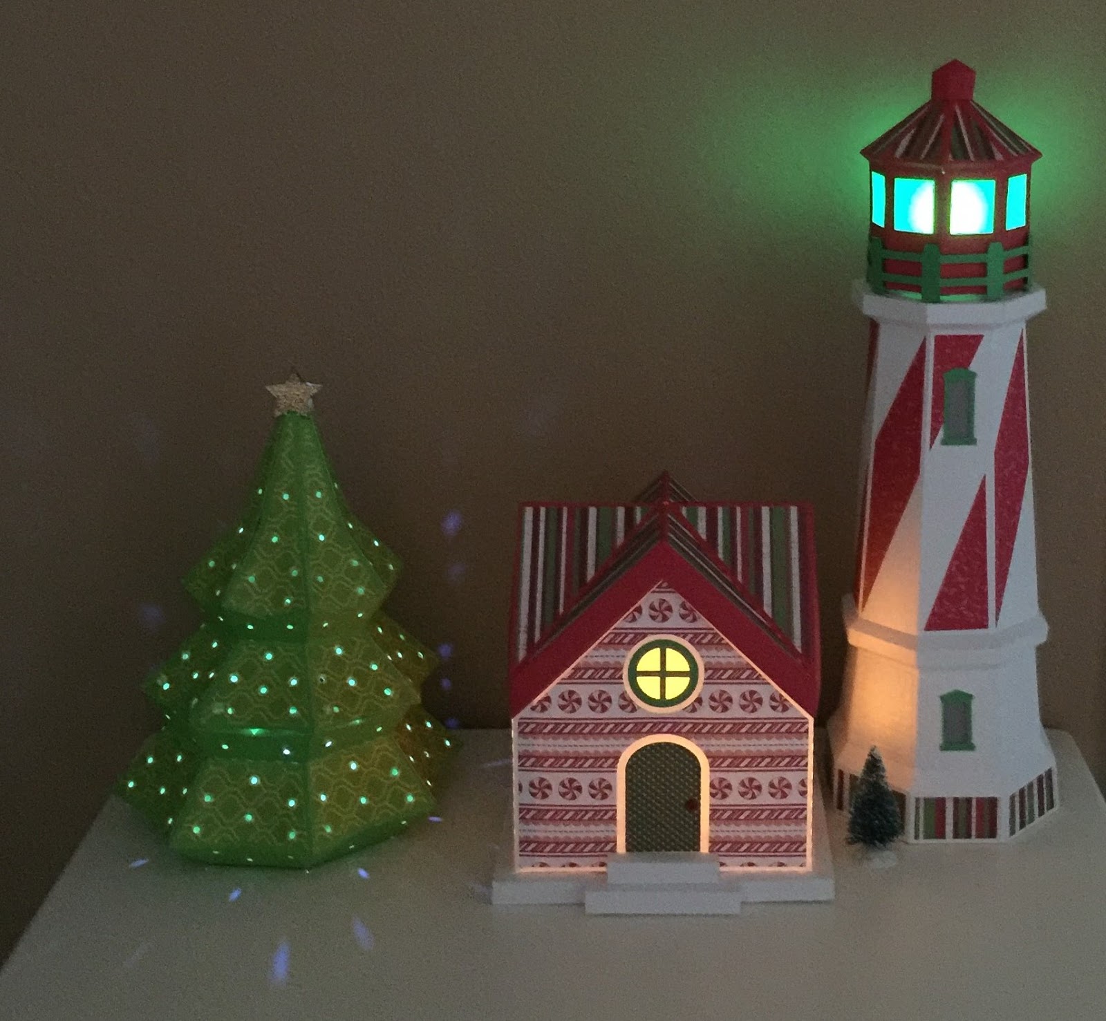 A Thing for Paper: 3D Christmas Village