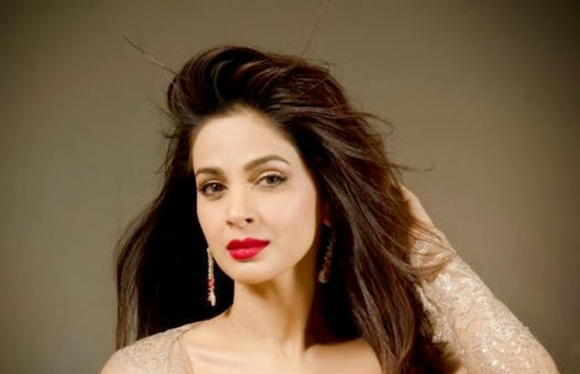 Saba Qamar Biography, Wiki, Dob, Height, Weight, Sun Sign, Native Place ...