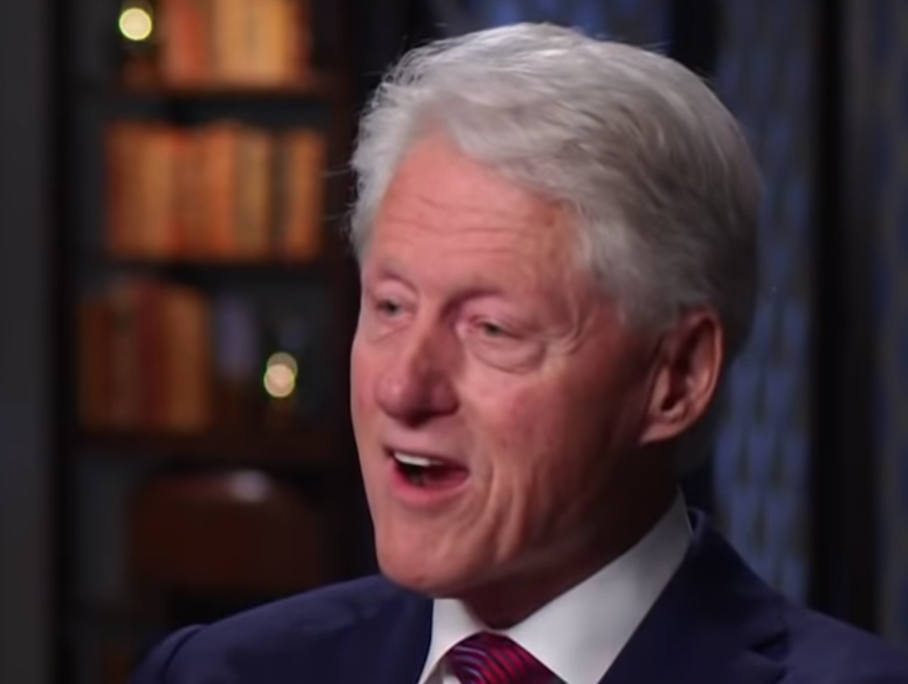 Body Language & Emotional Intelligence: Body Language Analysis No. 4299 ...