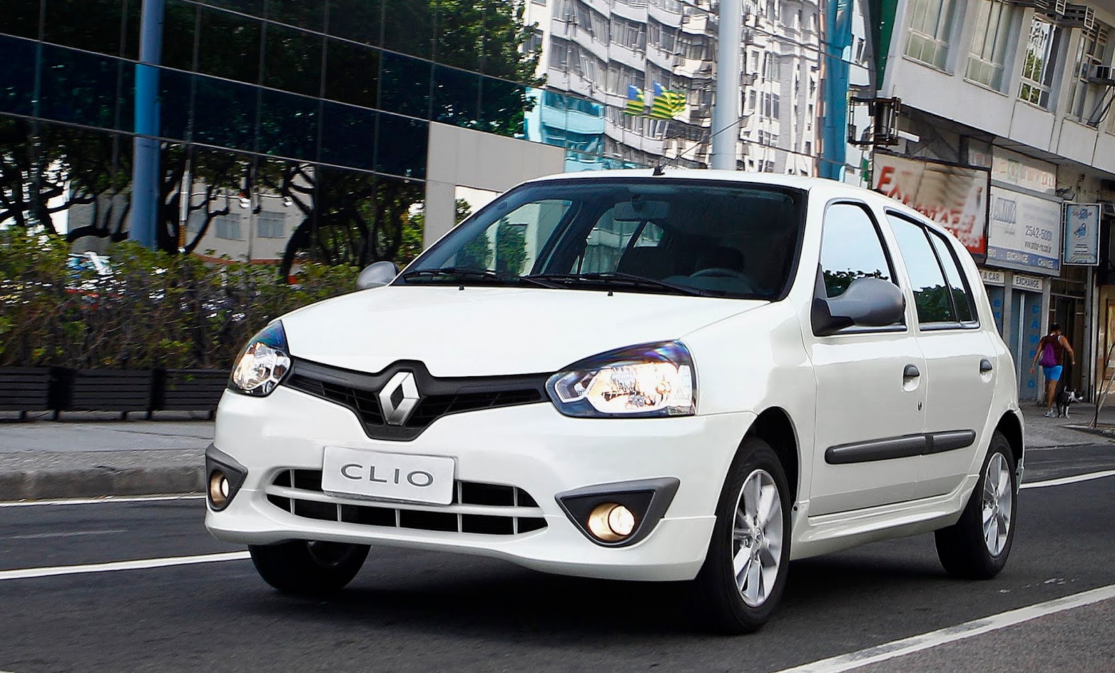 Renault pode trazer Clio de volta ao Brasil em nova geração, mas com ...