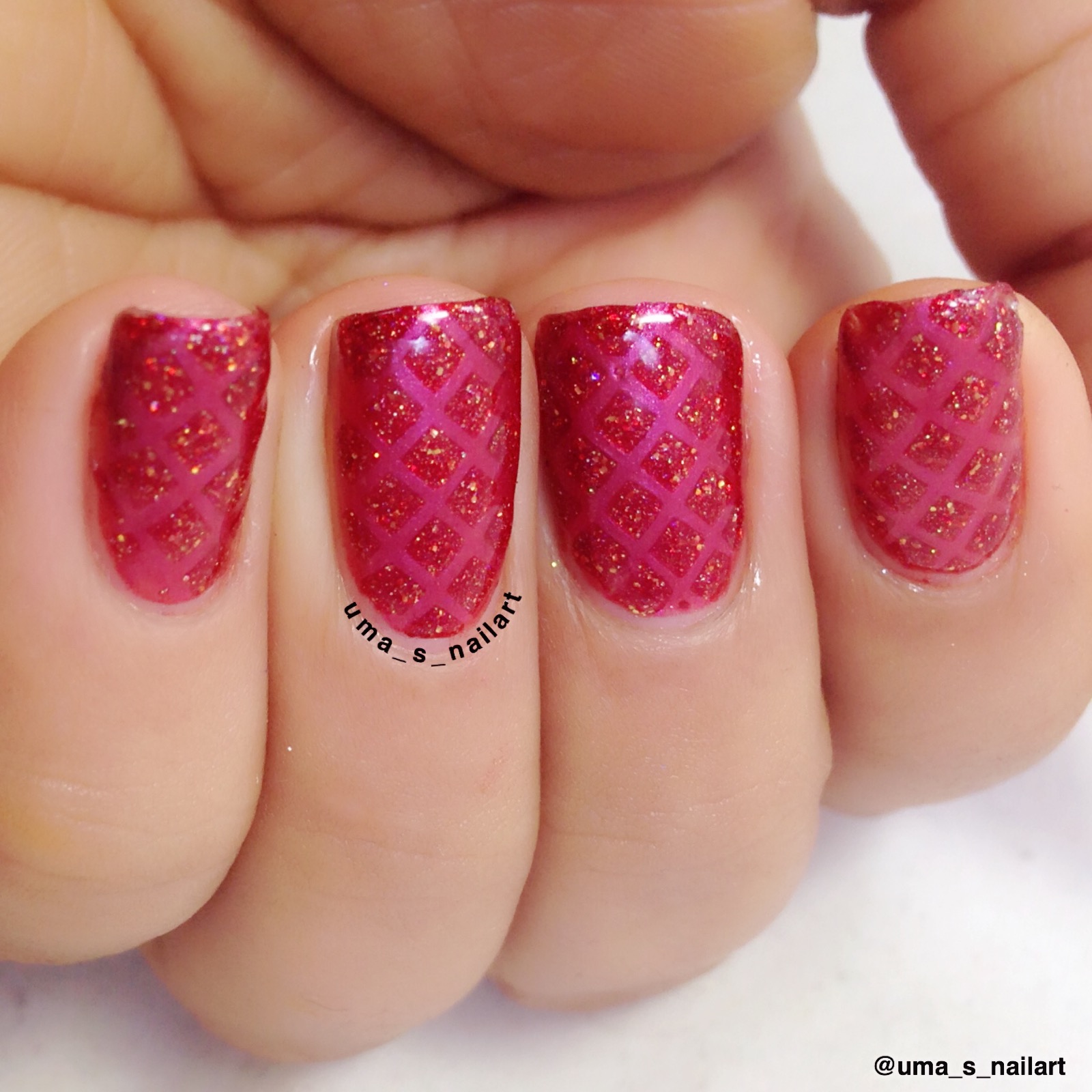 HPB Presents Monochromatic Nail Art....