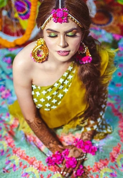 Bridal - Floral Jewellery | Haldi Rasam - Mehndi Design | Fashion ...