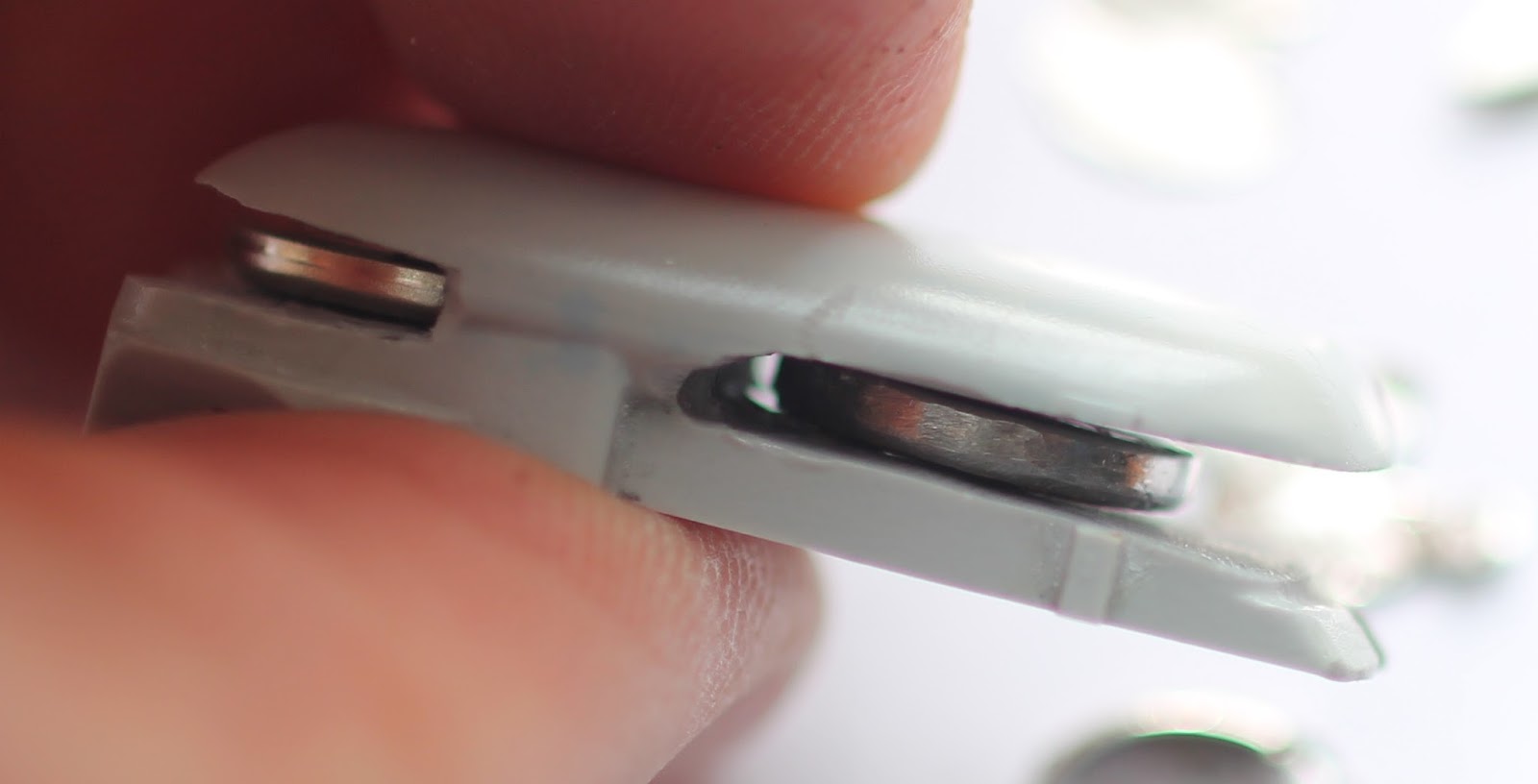 mzst's blog: Dexcom G4 (non slim) Transmitter battery replacement