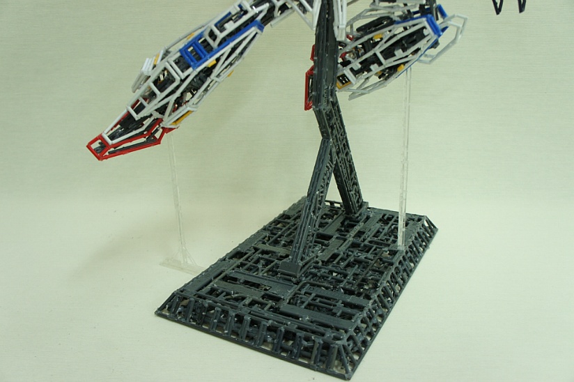 GUNDAM GUY: Zeta Gundam w/ Display Stand Made of Gunpla Runners ...