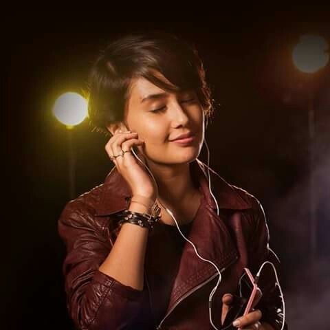 Airtel 4G Girl Shasha Chettri Pictures and Wiki