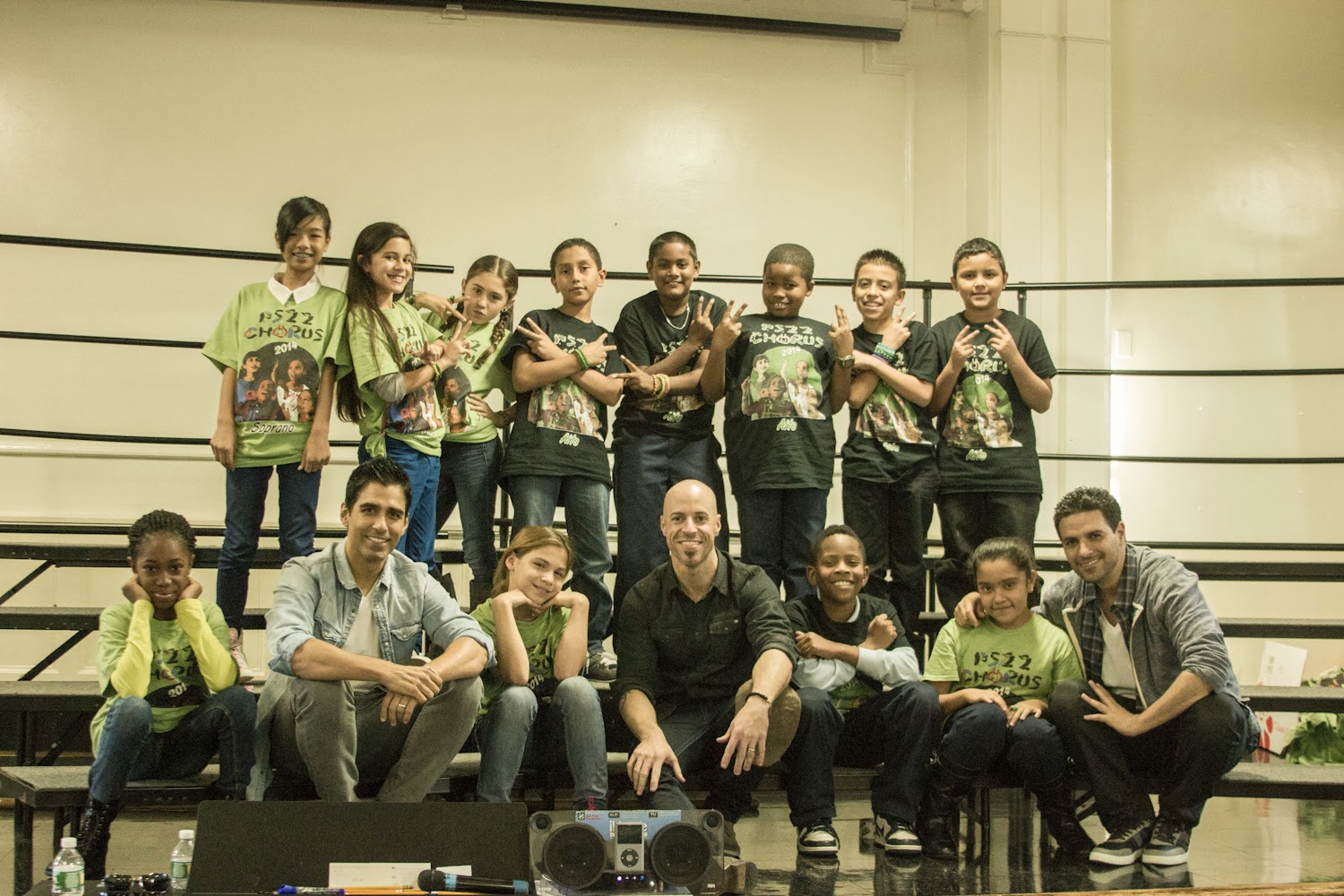 PS22 Chorus: Daughtry & PS22 Chorus Take It Up, Up And Away