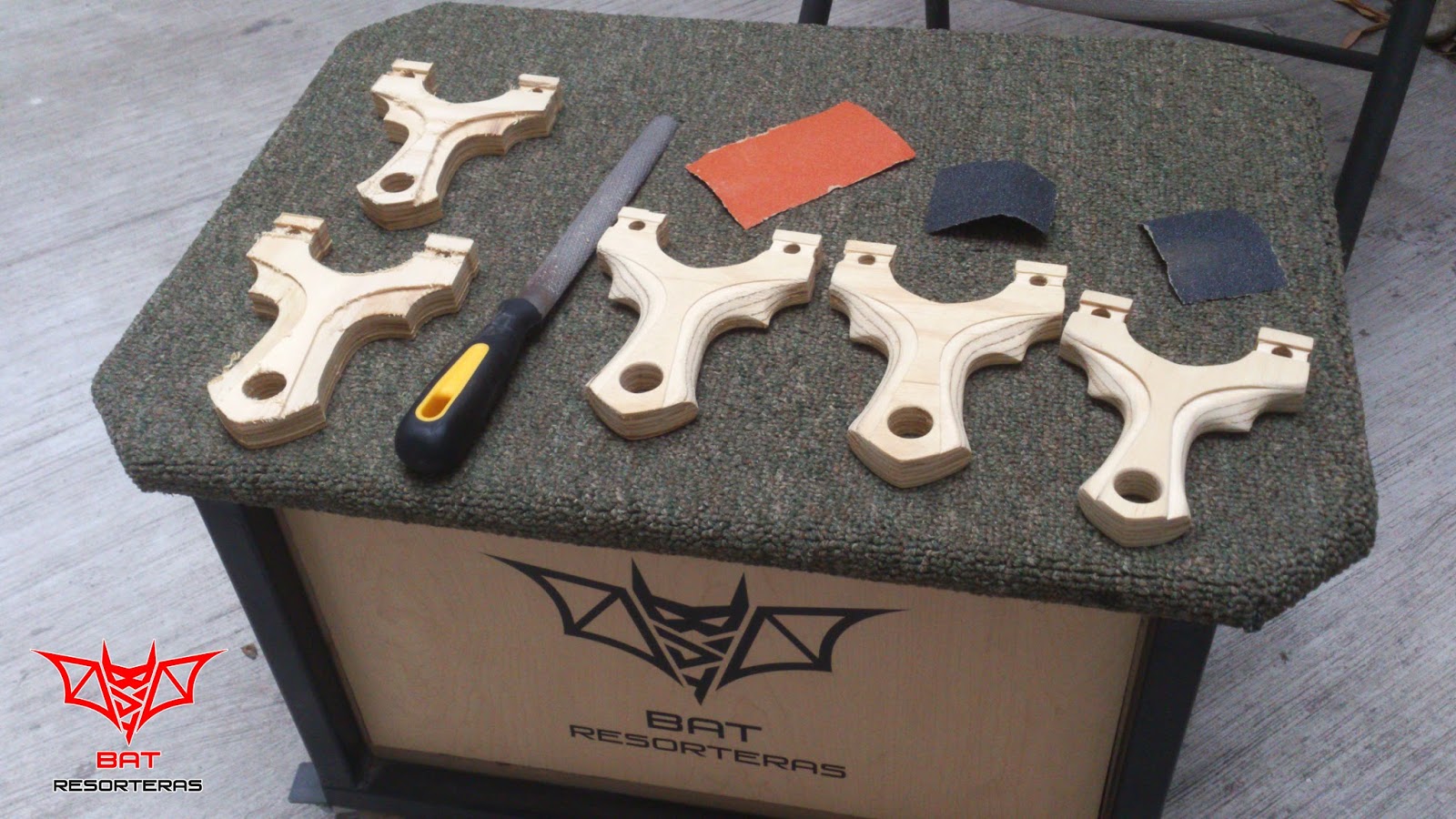 Resorteras BAT: Resortera, conceptos básicos: Fabricar una resortera de ...