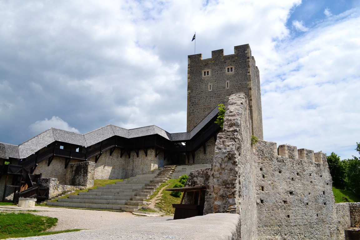 Zharah ~ Photos: SLOVENIA: Celje - Stari Grad