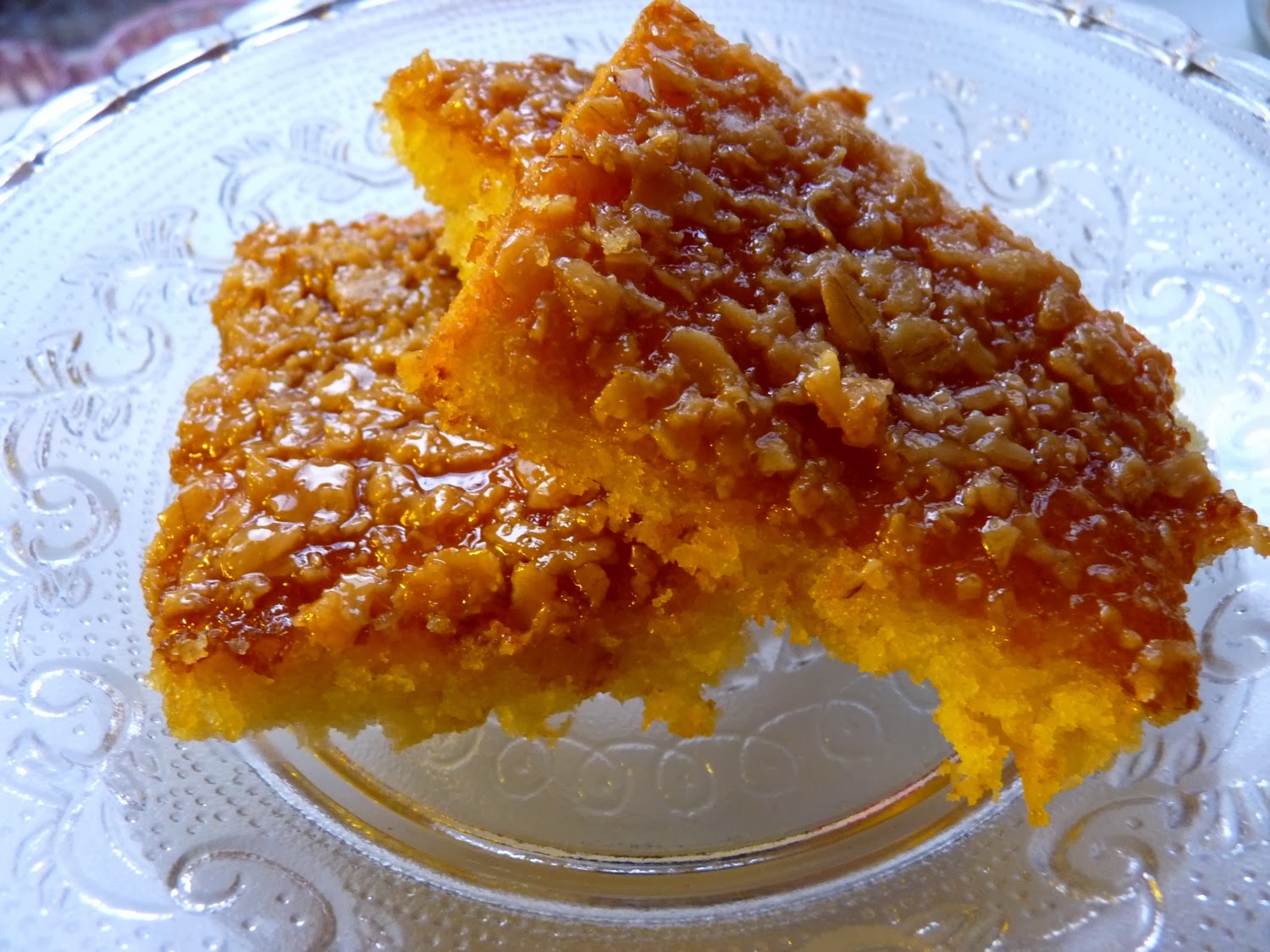 Hem till gården: Baka baka liten kaka...