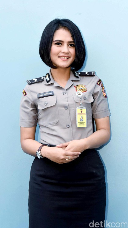 Polwan Cantik Paling Viral Mana Pilihanmu Lapak Mobil Dan Motor Bekas