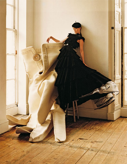 Fashion Wonderland: Tim Walker