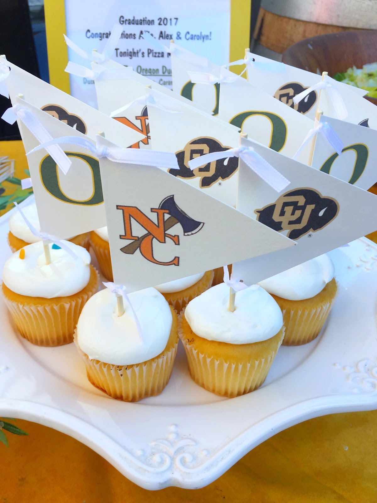 Jac o' lyn Murphy: A Duck, Buffalo & Lumberjack's Graduation Pizza Party