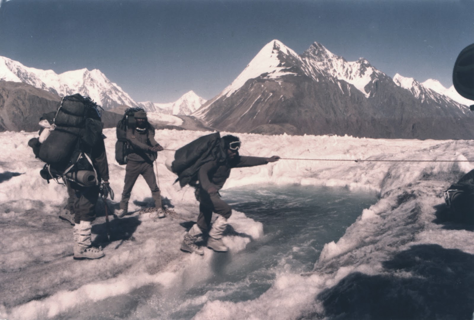 Claude Arpi's Blog: Siachen Glacier: A Warrior's Tale