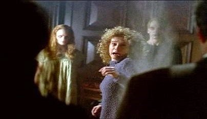 MIS PELICULAS Y SERIES: ROSE RED