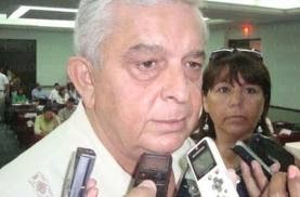 Temas y sucesos // Diálogos : DIALOGOS DE POLITICA