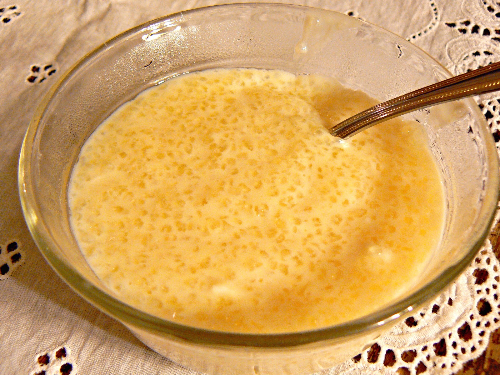 Monday Morning in the Kitchen: Simple Tapioca Pudding