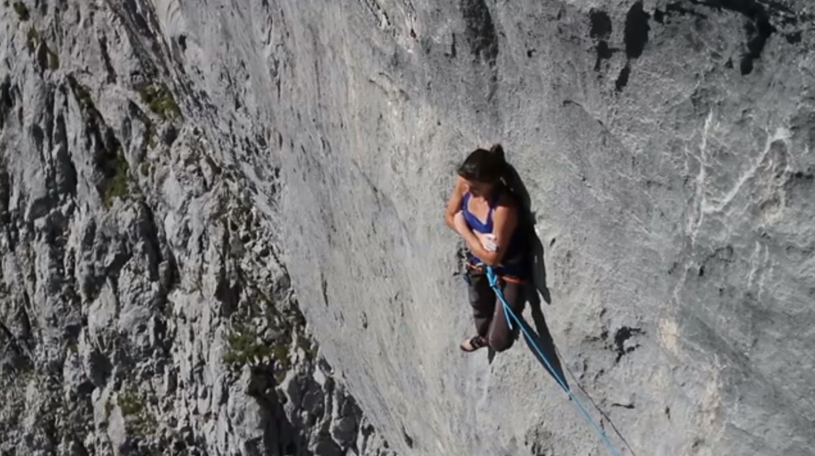 Liberty Mountain Climbing: Video: Nina Caprez and the Silbergeier