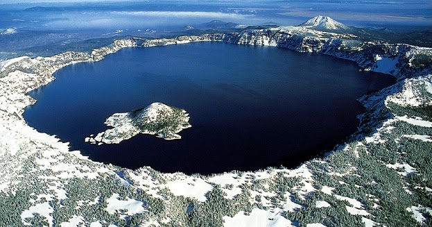 Maar, Kawah Hasil Erupsi Freatik - Biologizone