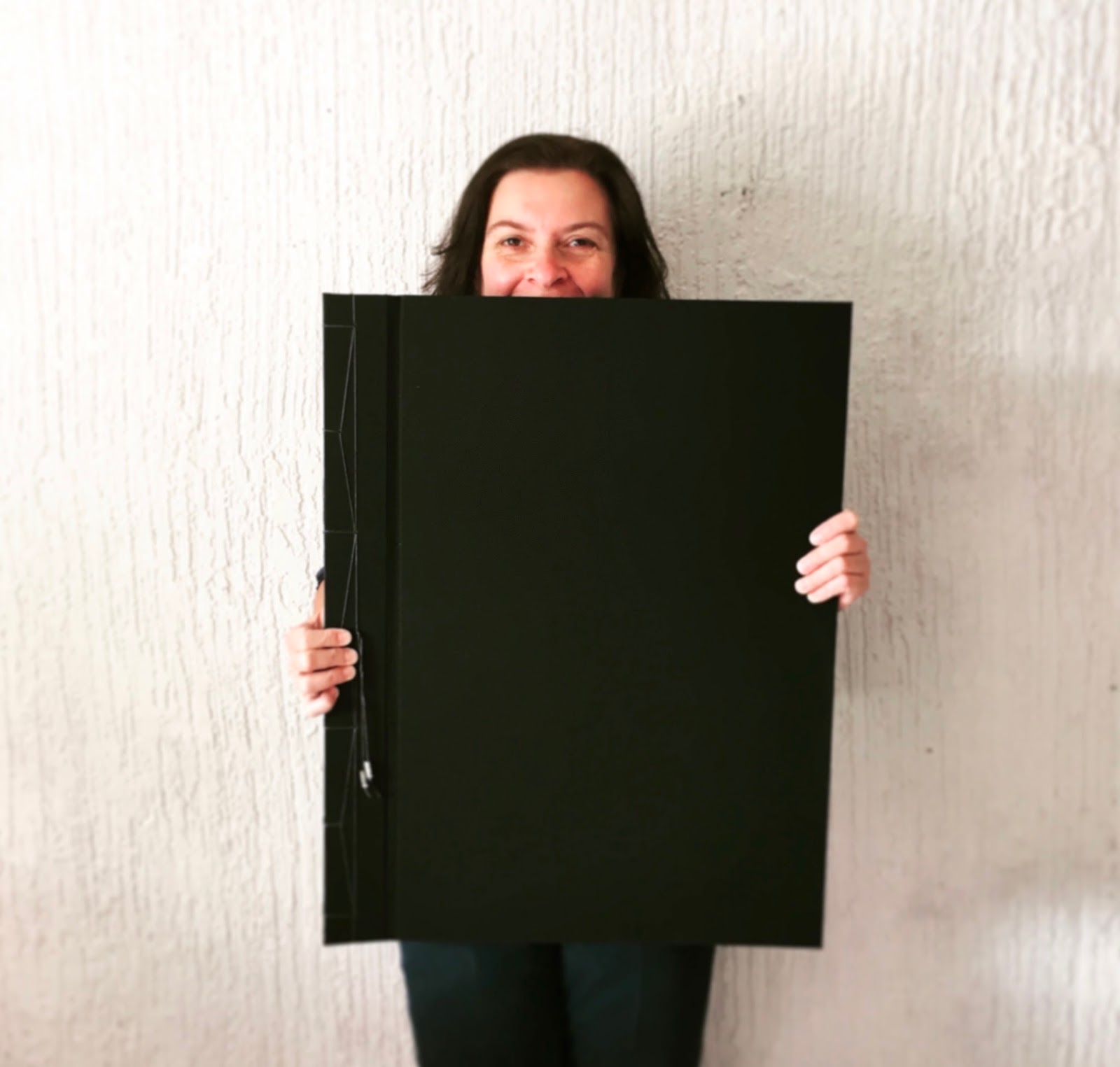 Libros desmesurados / Fetiches de cartón