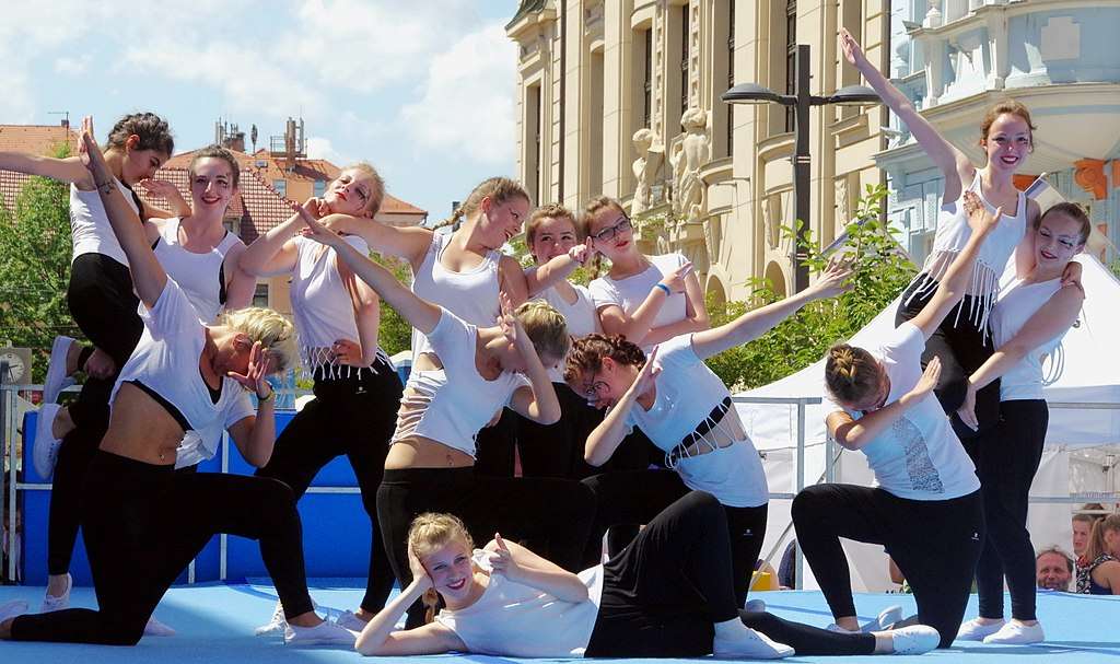 Svarga yoga: Dance your way to Healthy Lifestyle using Dance Yoga