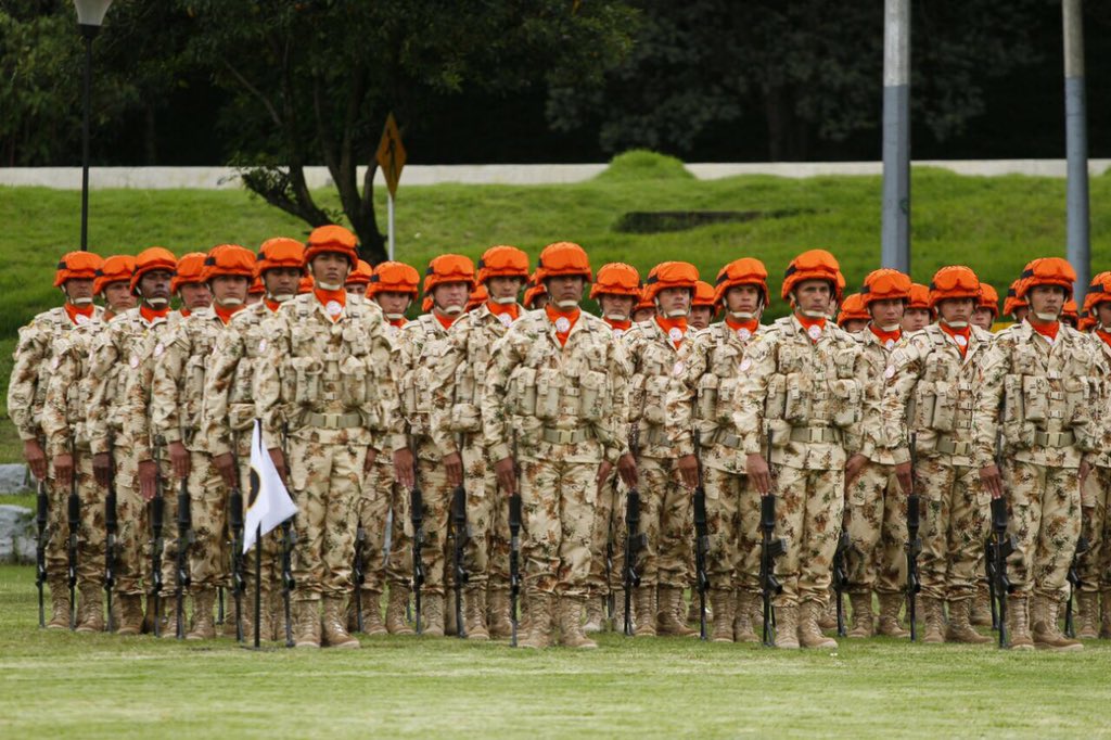 Ejército de Colombia envía un nuevo grupo de soldados para cumplir ...