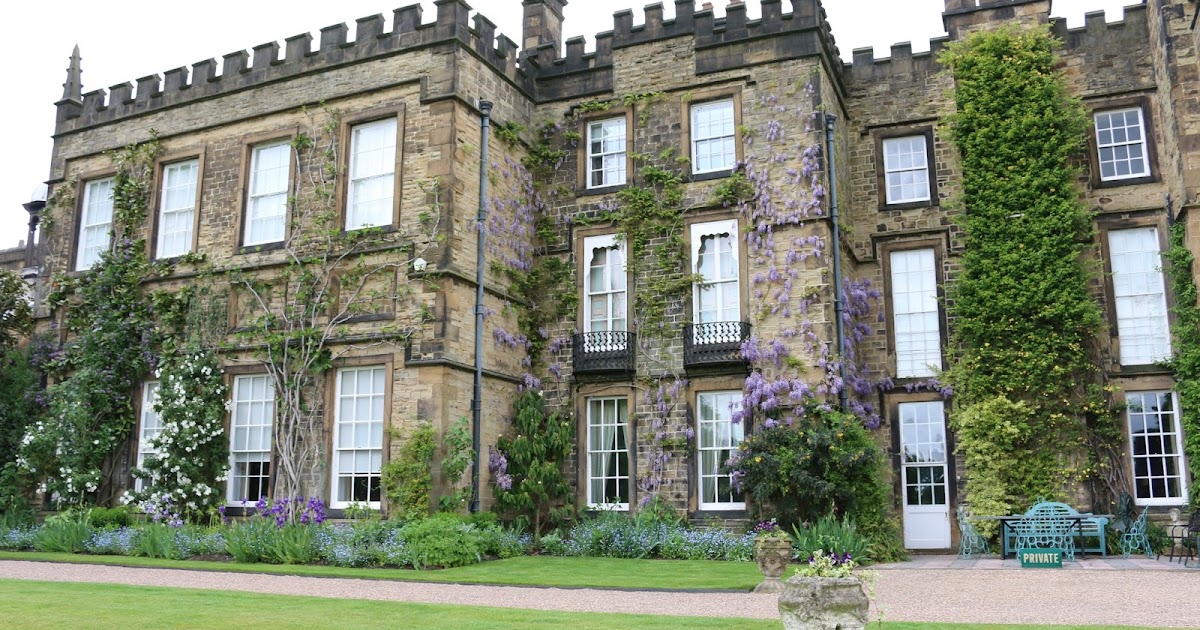 JibberJabberUK: Renishaw Hall Gardens in May