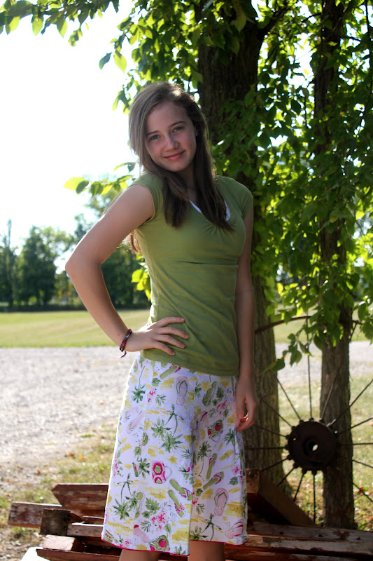 Fashionable Inspirations: Barefoot in {the} garden!