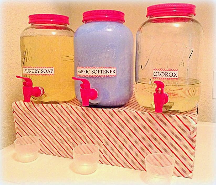 Home & Garden: Reuse & DIY: Stand Made Out of Box