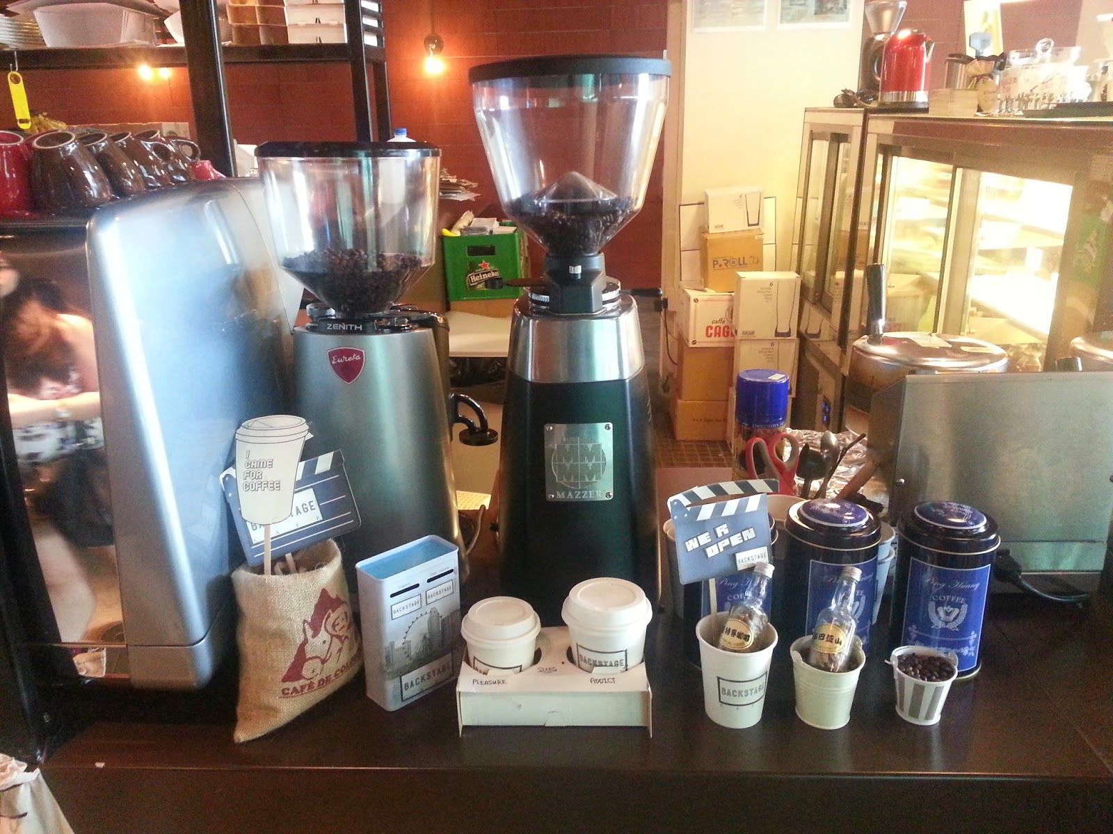 Cafe Review: Backstage Cafe - JtheJon