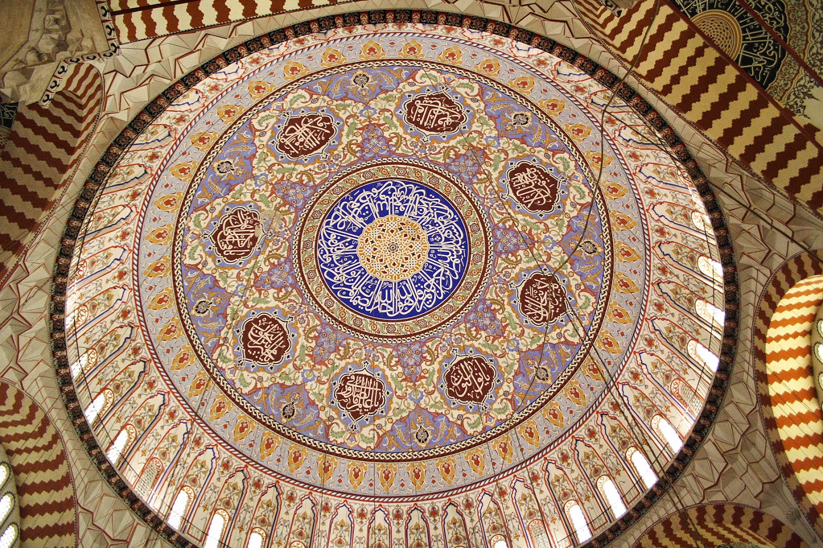 Examples Of Geometric Designs Used In Religious Architecture examples-of-geometric-designs-used-in-religious-architecture