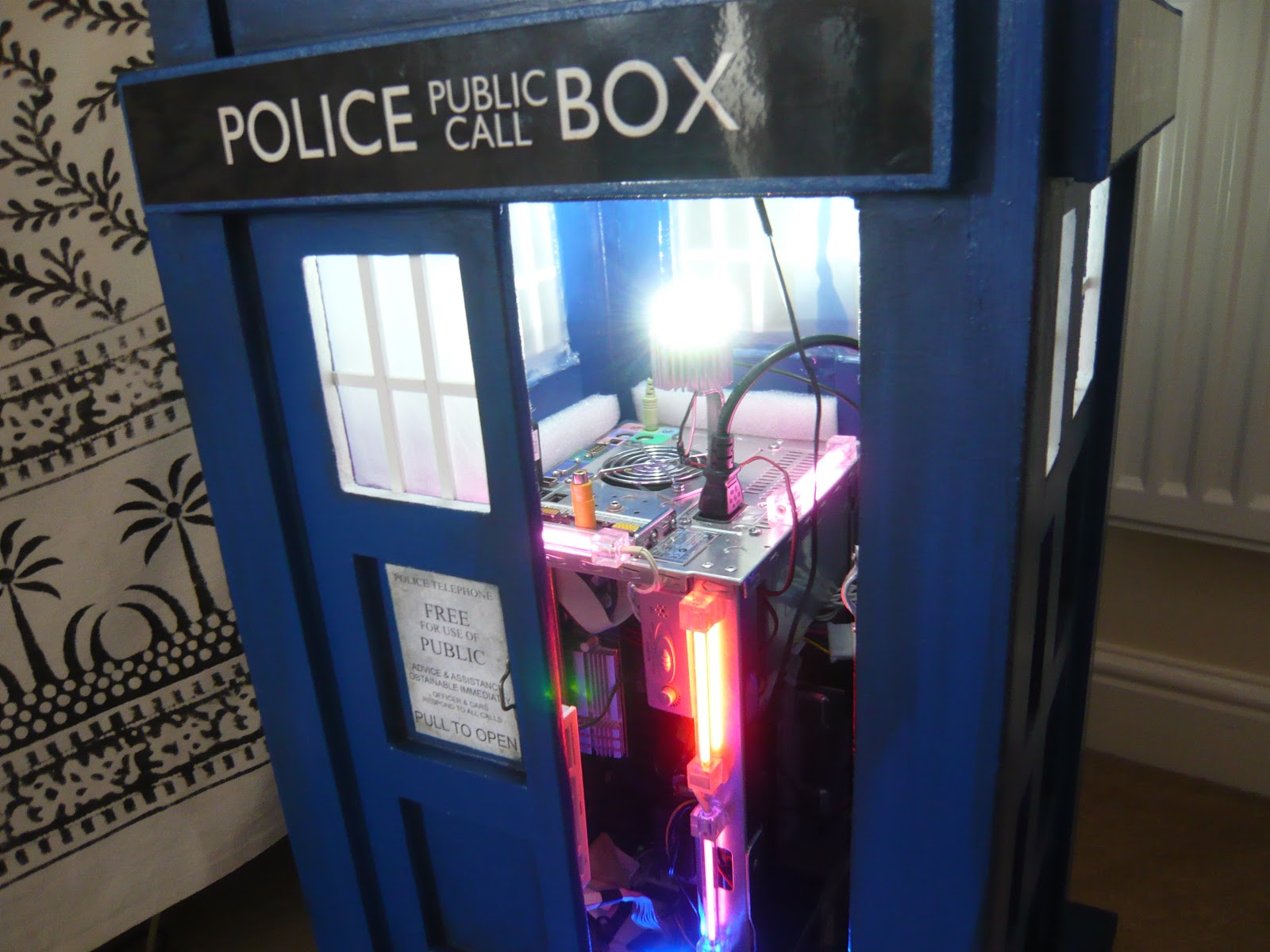 DrWho Tardis: Nearly complete