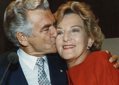 Hazel Hawke Dies: Leigh Sales Interview With Sue Pieters-Hawke ...