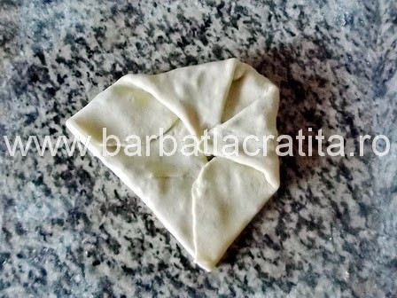 Plăcintă cu varză dulce | Rețete BărbatLaCratiță