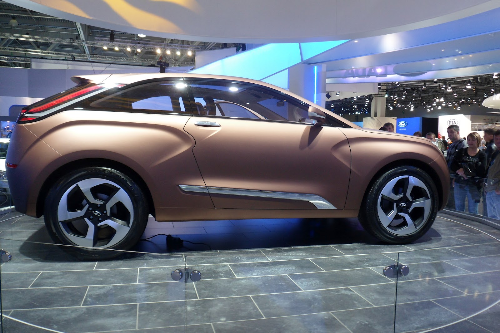 Russian Cars Info: Lada X-RAY concept