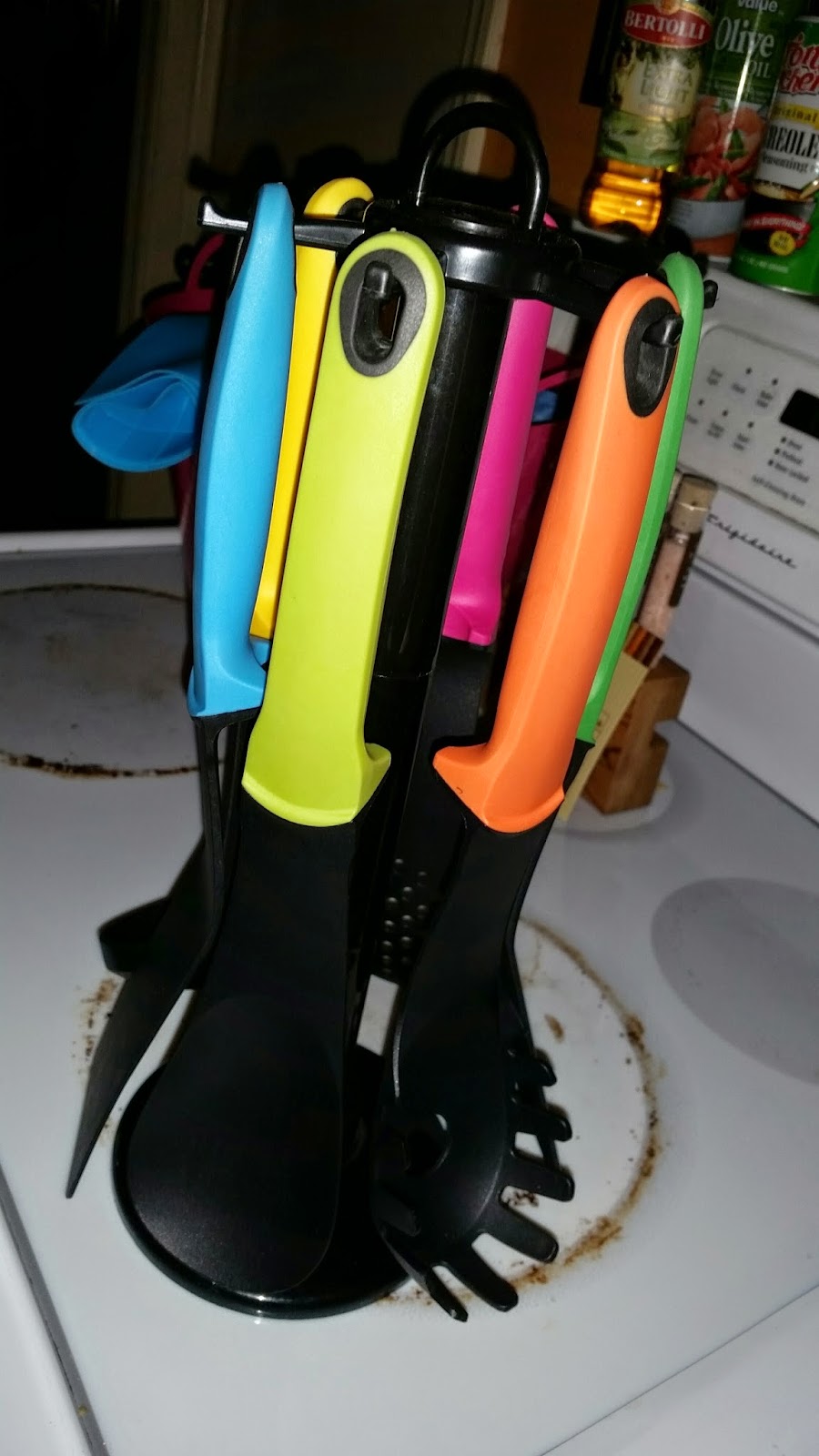 6-piece Colorful Kitchen Utensil Set Review - Momma4Life