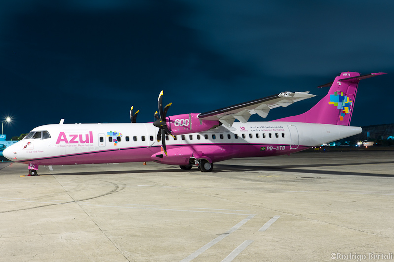 AIRMGF: O SEGUNDO ATR 72-600 DA AZUL TAMBÉM É ROSA!