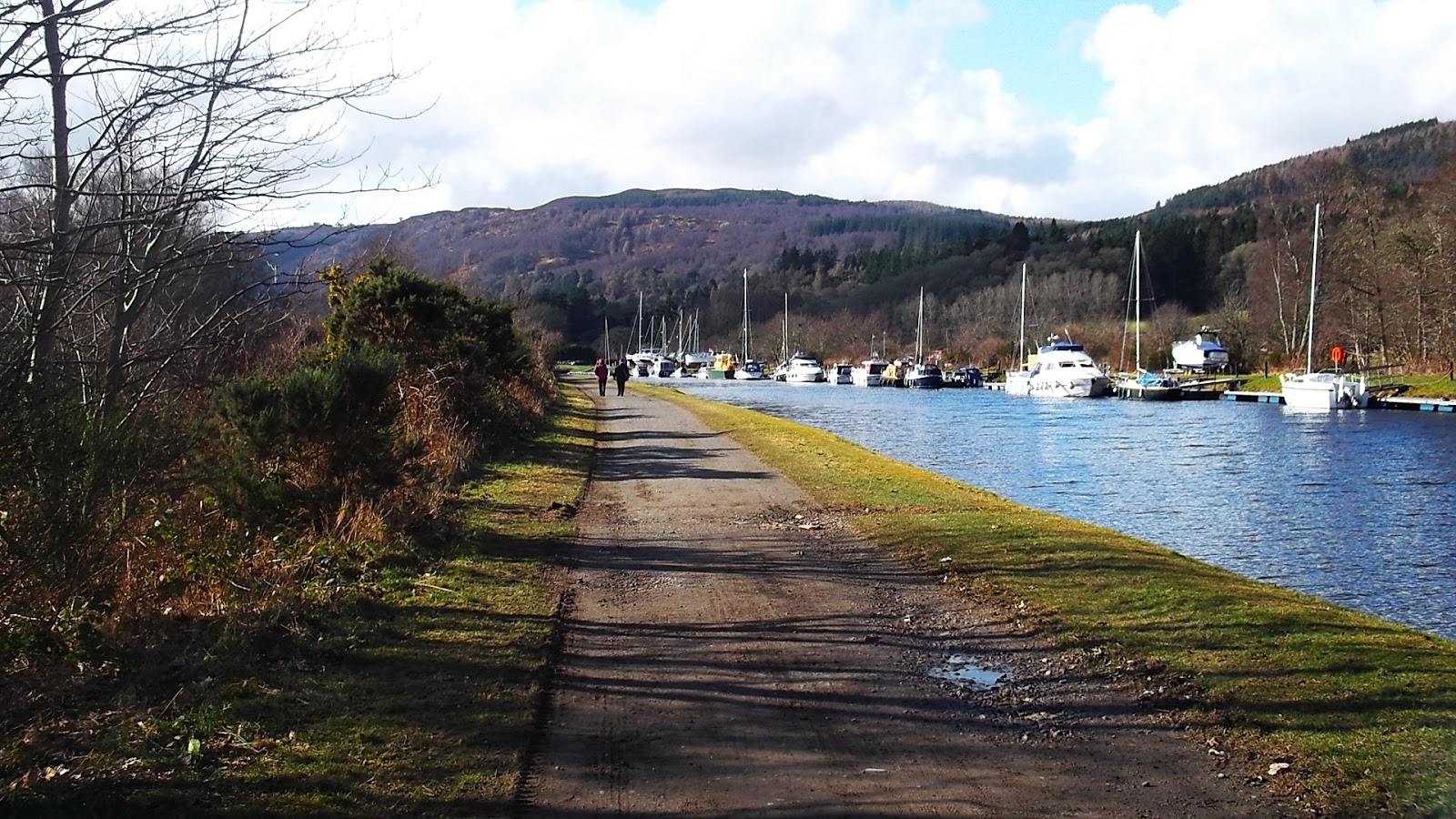 Walk Cycle Caledonian Canal: Tomnahurich Bridge to Dochgarroch Lock