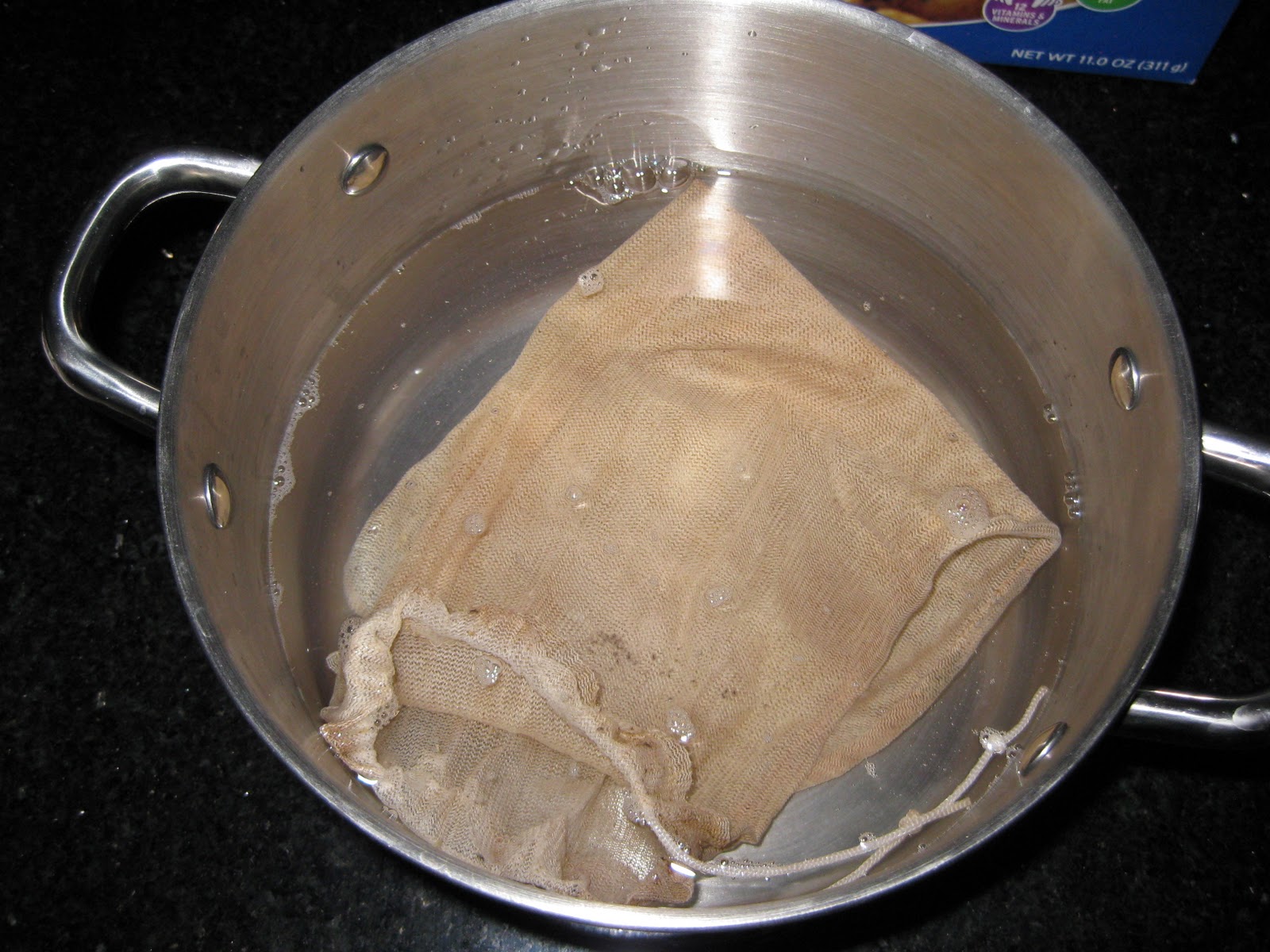 Beer Blog: Dry Hopping: German Hefeweizen (Blueberry Banana)