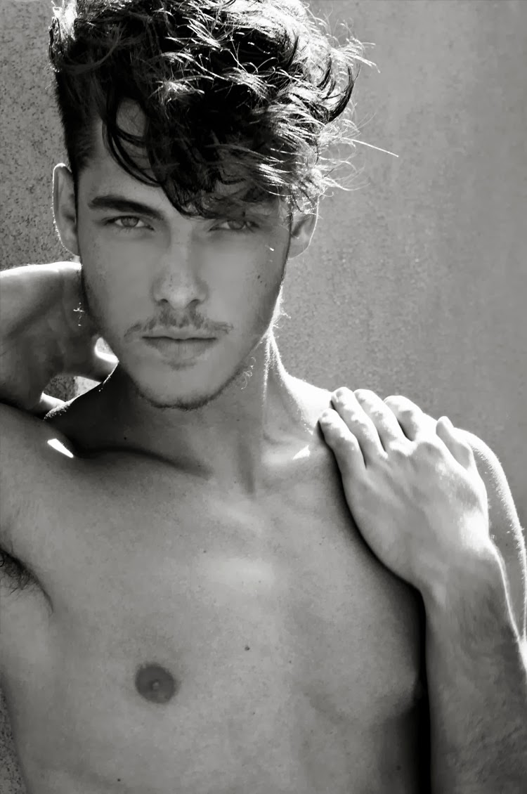 UNIVERSO BEAUTE: TOP 50 MODELOS MASCULINOS mais influentes da moda ...