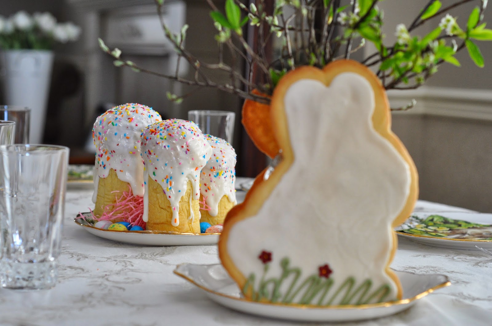 Mennonite Girls Can Cook: Looking at the Easter Table