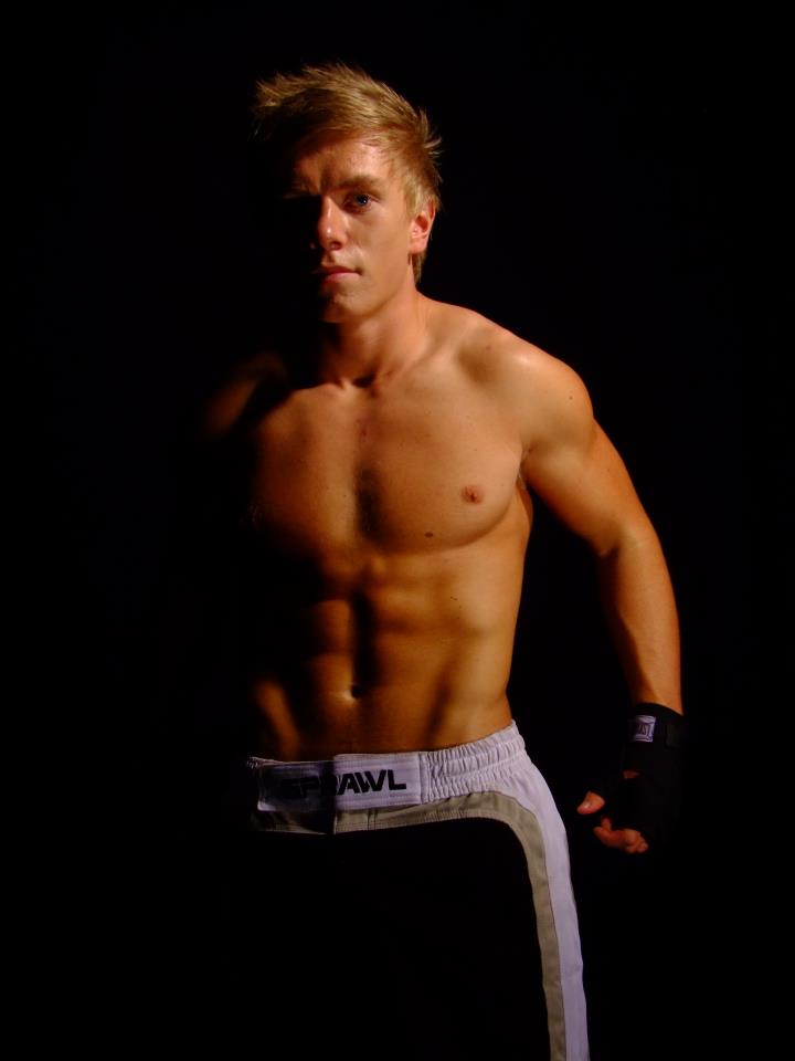 FlexingLads: June 2012